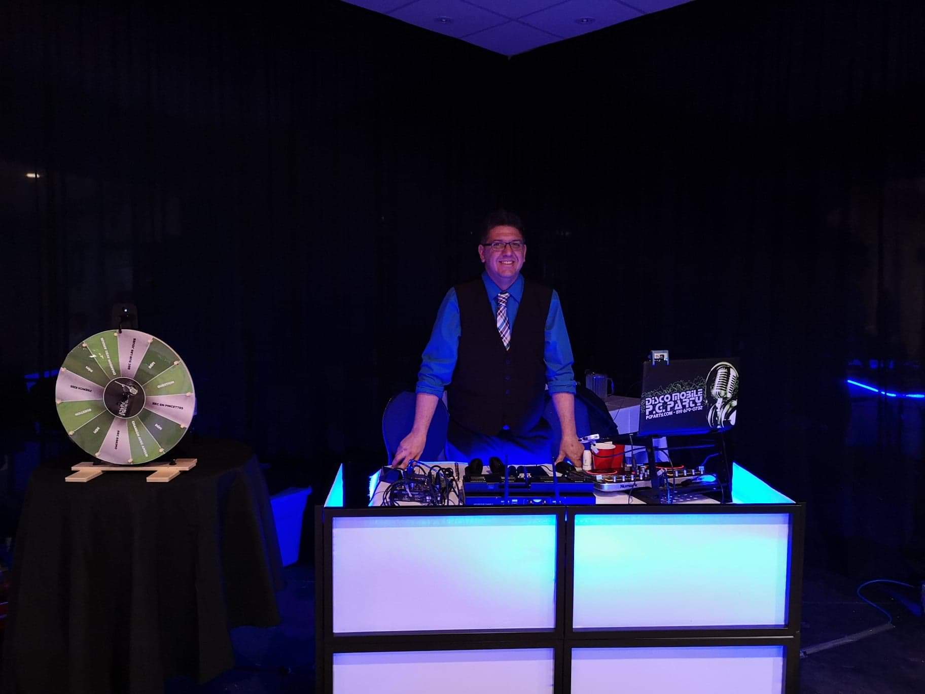Disco Mobile Sherbrooke™! - DJ SHERBROOKE ET ESTRIE | Disco Mobile ...